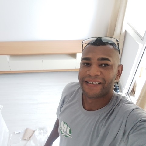 Montador de móveis Jonathan da Silva Francisco em Rio de Janeiro/RJ - TemProfissionais.Com.Br